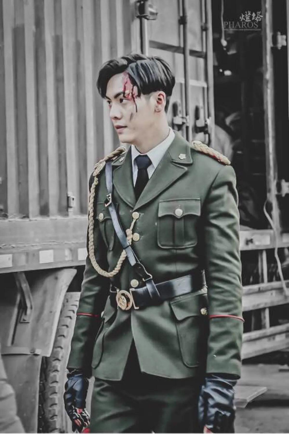 8 episodes broadcast broke 600 million, scored 9.6, won the first place ...