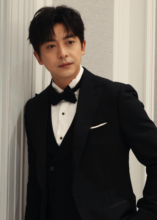 Li Jiahang revealed that he injured a rib in a hot spring, and ...