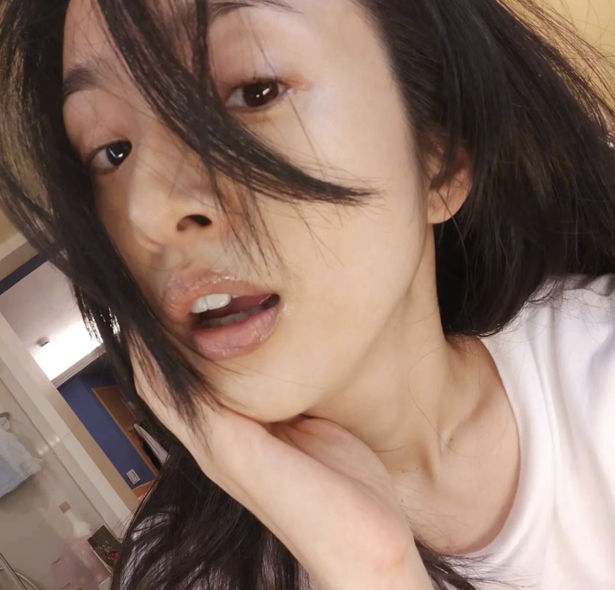 Ariel Lin took a selfie on her 40th birthday, she was pure and cute and ...
