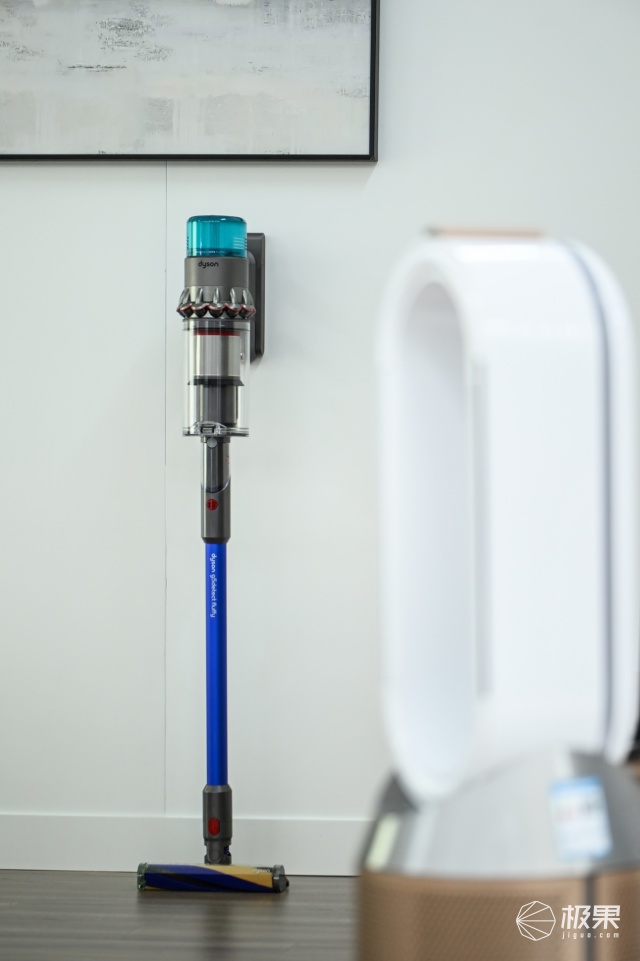 Dyson G5 Detect cordless vacuum cleaner experience: all-round upgrade ...