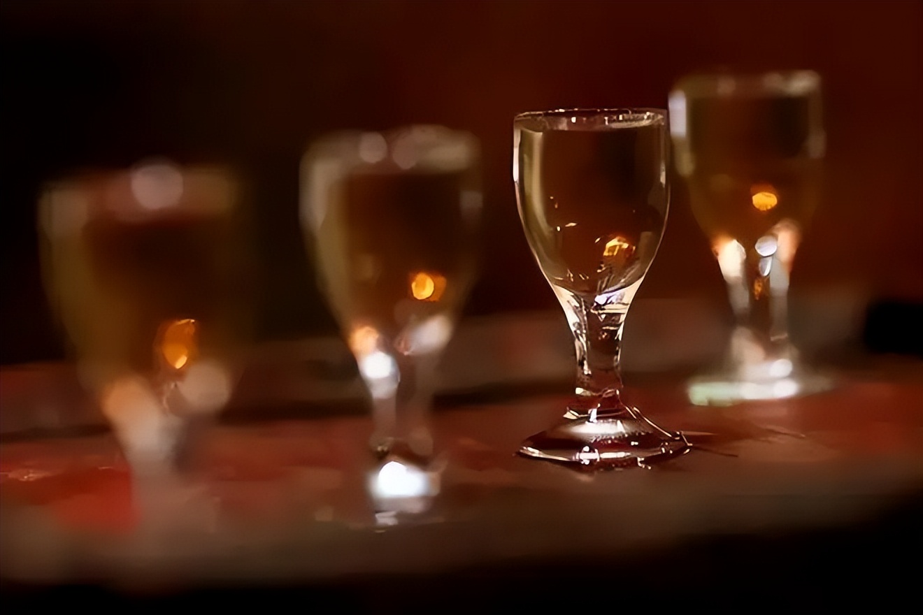 Common sense of drinking - iNEWS