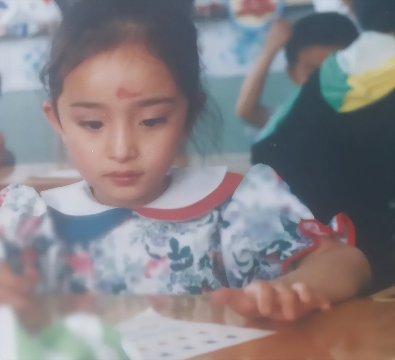 Jiaxing Media was exposed to a debt of 100 million yuan, and Yang Mi ...