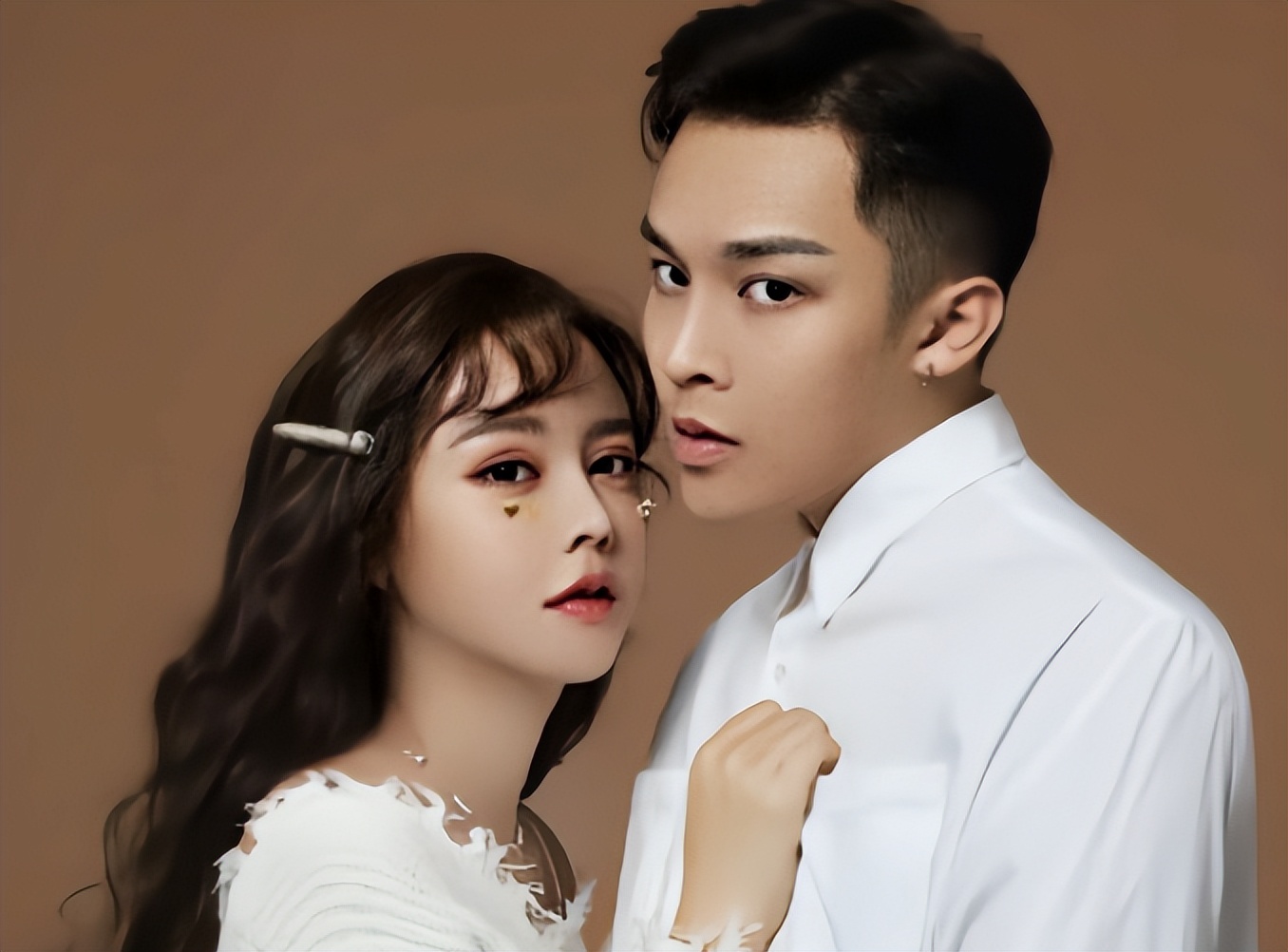 Douer revealed that the wedding date is approaching, and he posted a ...