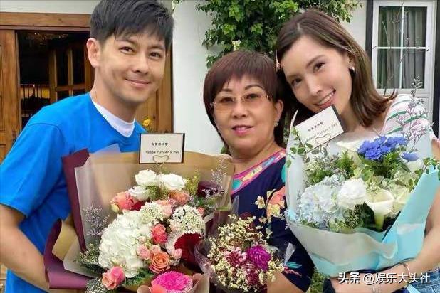 Chen Ruoyi's first photo of Lin Zhiying's hospital bed!The male god ...