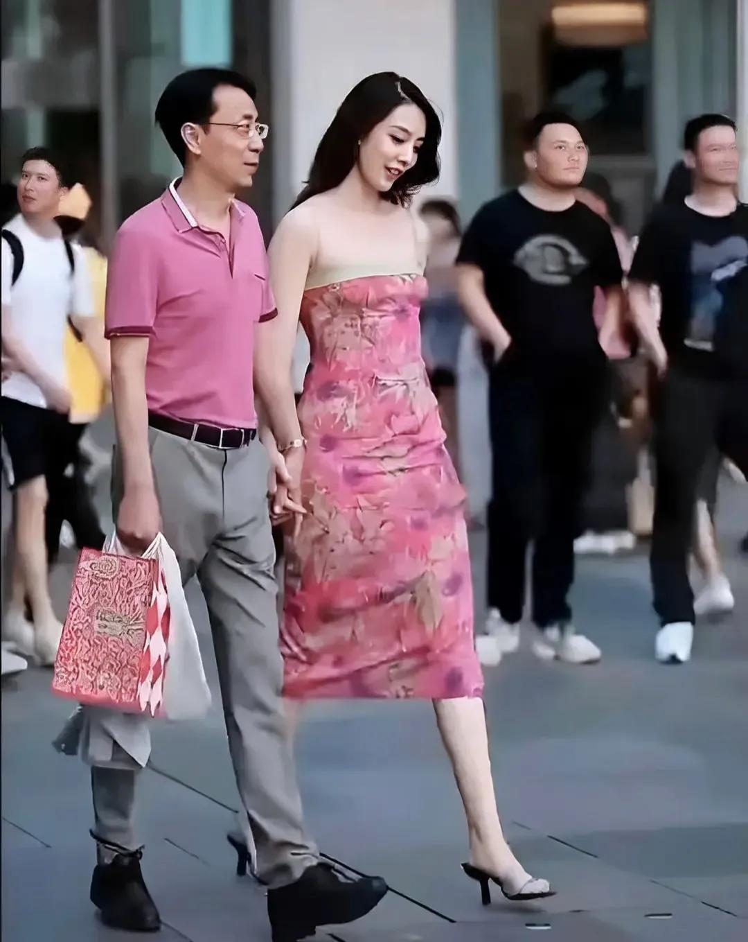 Qinyuanchun Anecdotes of Chengdu Taikoo Li - iNEWS