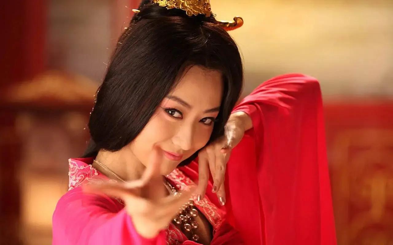 The beautiful Queen Xiao: She has been occupied by six people for sixty ...