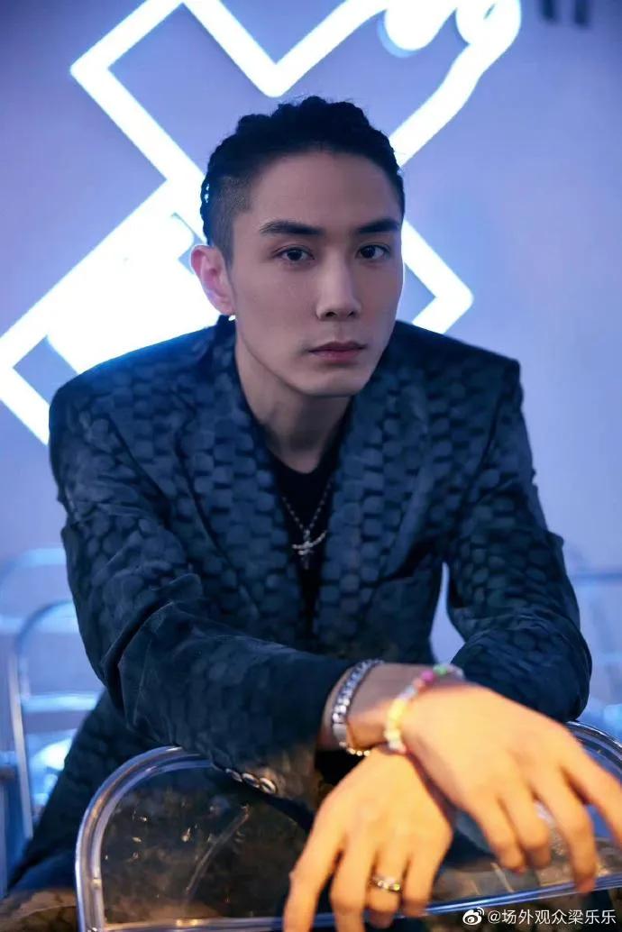 This time, Li Chengxuan became popular again, not because of his wife ...