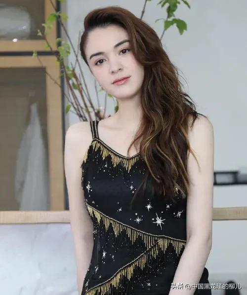 Movie star Zhang Rongrong——beautiful photo - iMedia