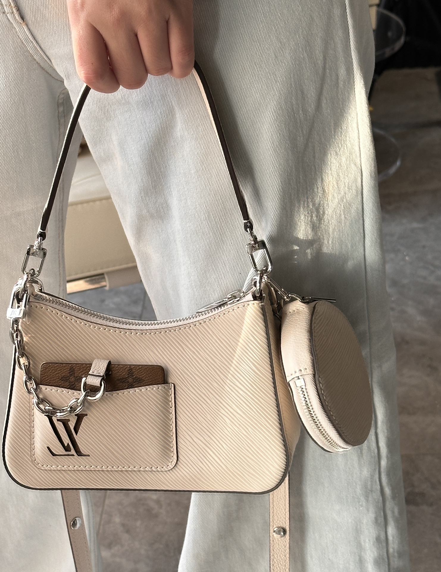 LV 23 new Marellini milky white - iMedia