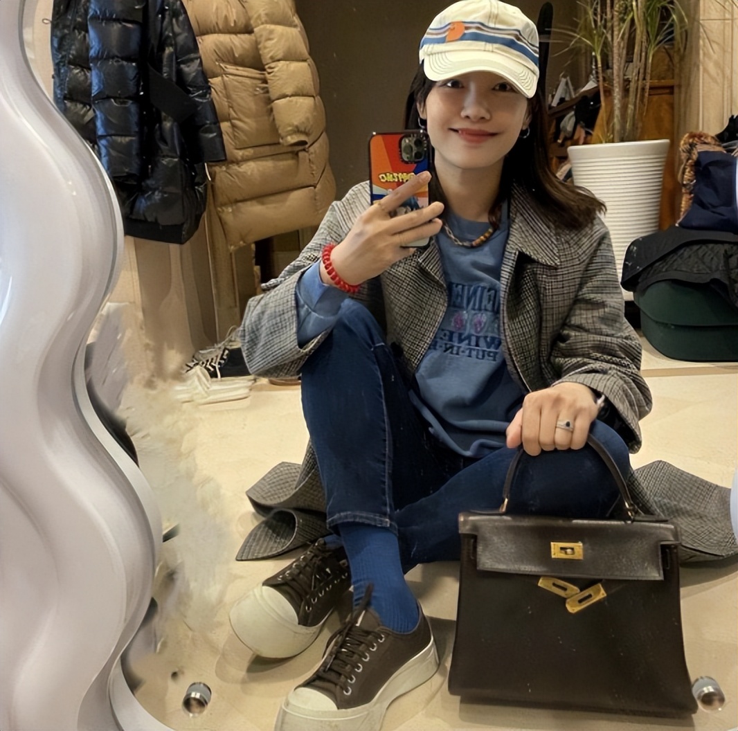 "Prince Princess of Beijing" Bai Baihe: "One Finger Zen" fell from the ...