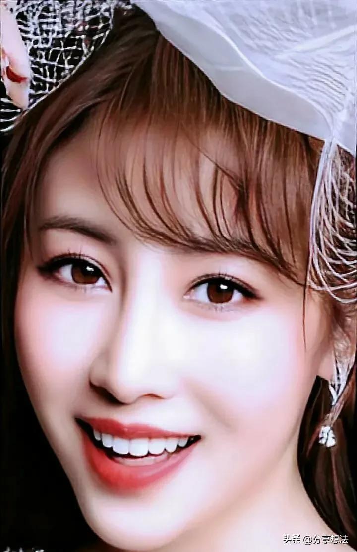 Li Xinyi star wallpaper! - iMedia