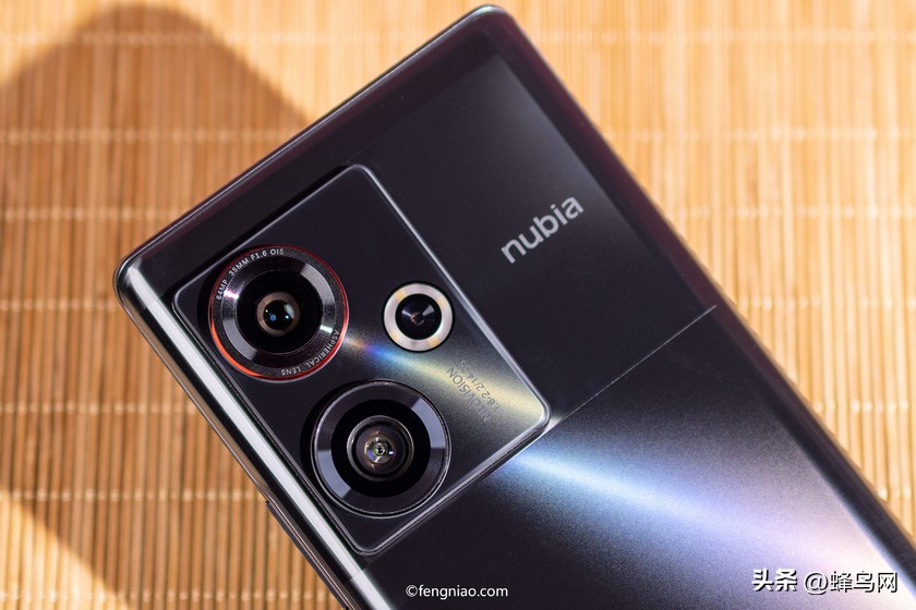 35mm humanistic main camera flagship configuration Nubia Z50 evaluation - iMedia