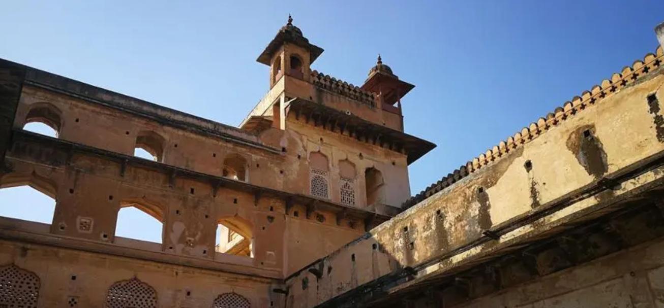 Analysis: the historical background and evolution of Indian castle ...