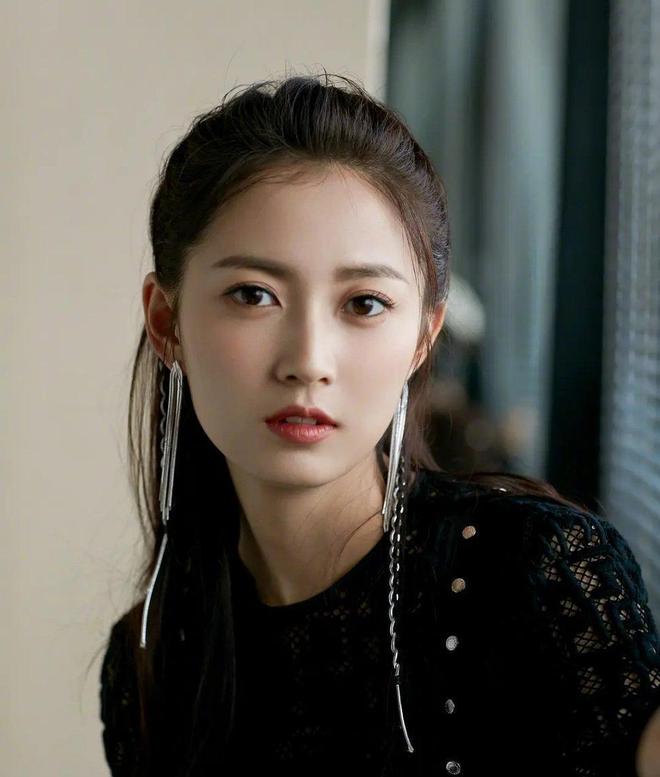 Wang Jing made another shot, remake "Dragon Ba Bu" let Donnie Yen play Qiao Feng, and she played ...