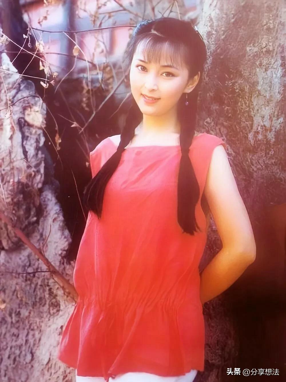 He Yin star wallpaper! - iNEWS