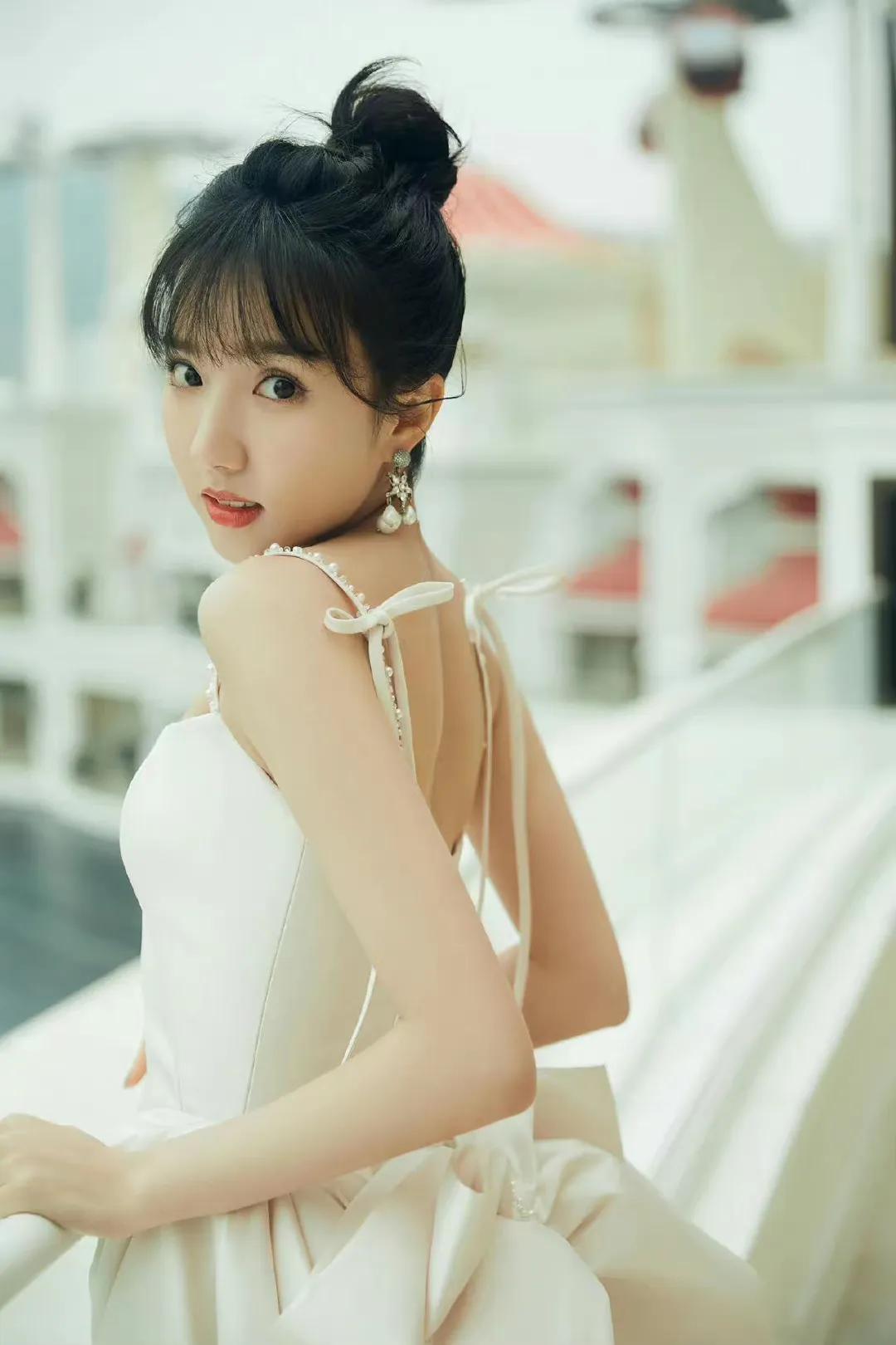 Su Xiaotong won the Huading Award for Best Actress in Ancient Costume ...