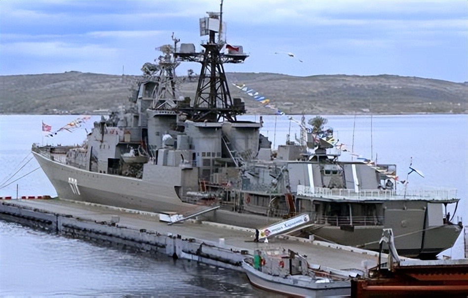 The aviation industry's "Maritime Offensive and Defense" promotional ...