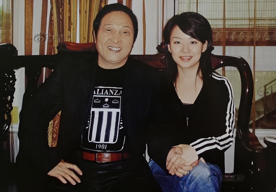 Qigong master consecrated 12 actresses in the bedroom, and the way of ...