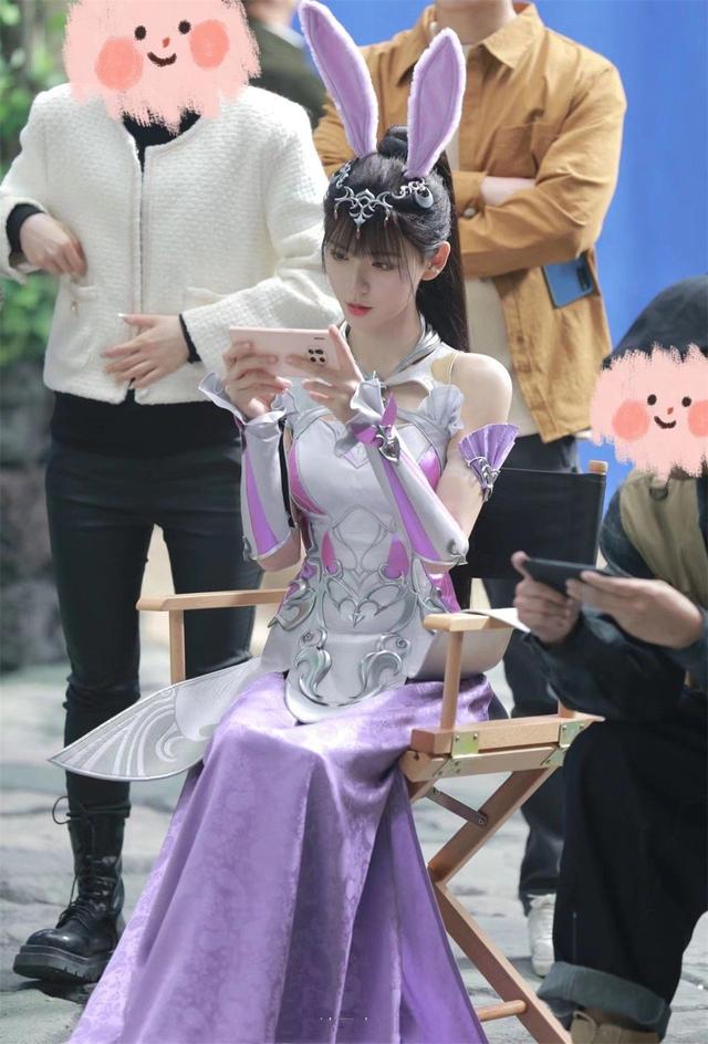 "Douluo Continent2" starts Reuters, Zhang Yuxi wears a purple dress ...