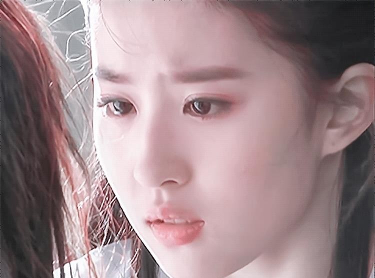 Isn't it embarrassing for the 6 actresses who have poor acting skills and are ugly, but they ...