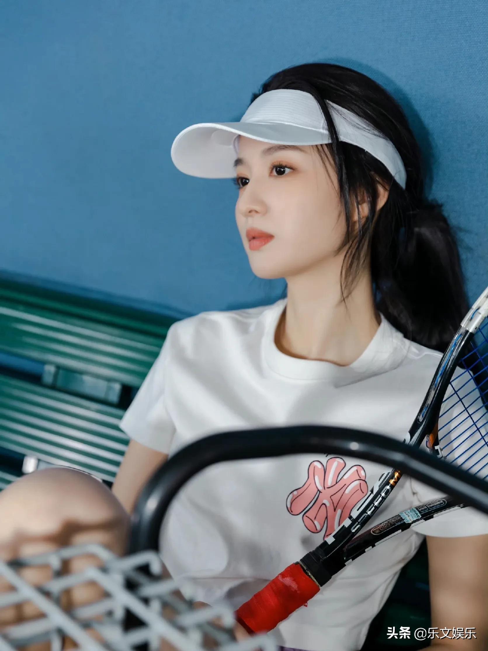 Yang Yang's new drama as a firefighter is heroic and valiant, which ...