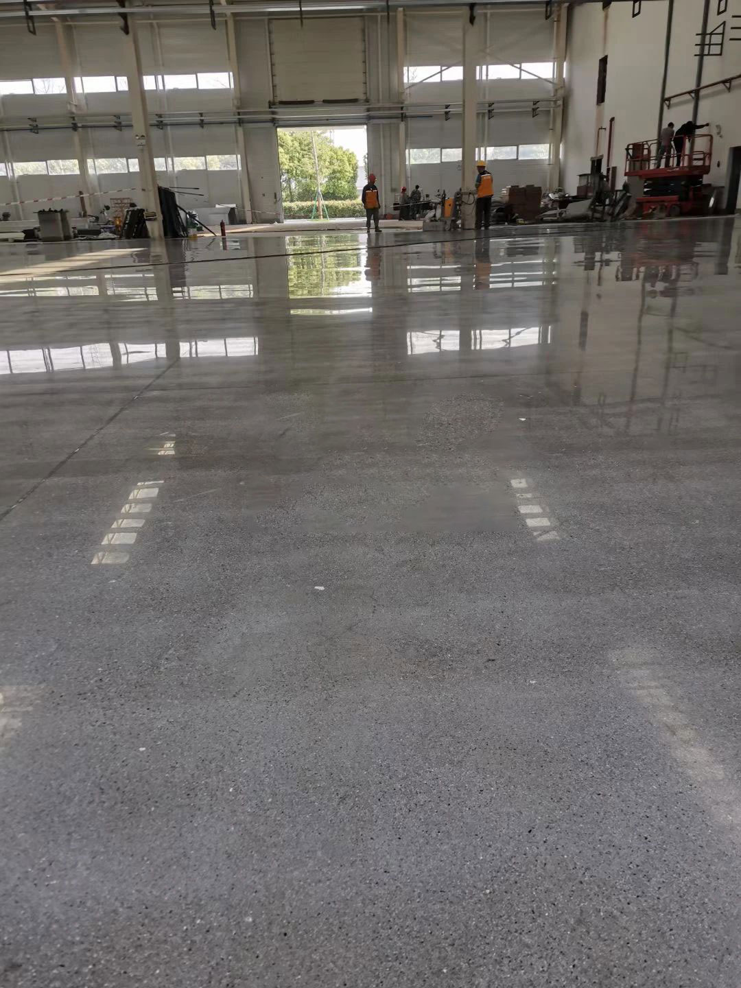 The benefits of curing the floor - iNEWS