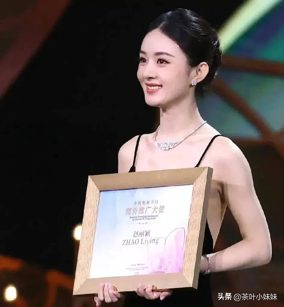 After Zhao Liying's failure in Magnolia, she turned around and became ...