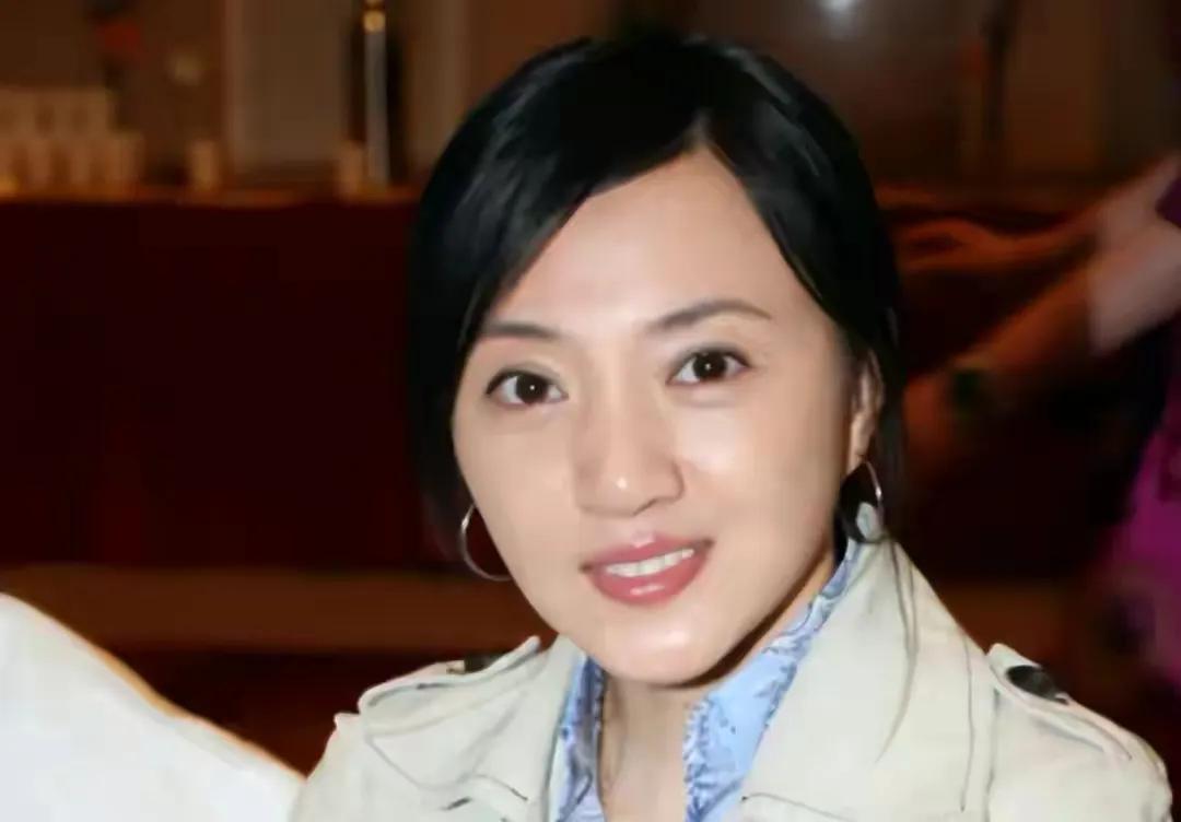 Jin Yuting: Appeared on CCTV Spring Festival Gala 5 times. When she was popular, she was ...