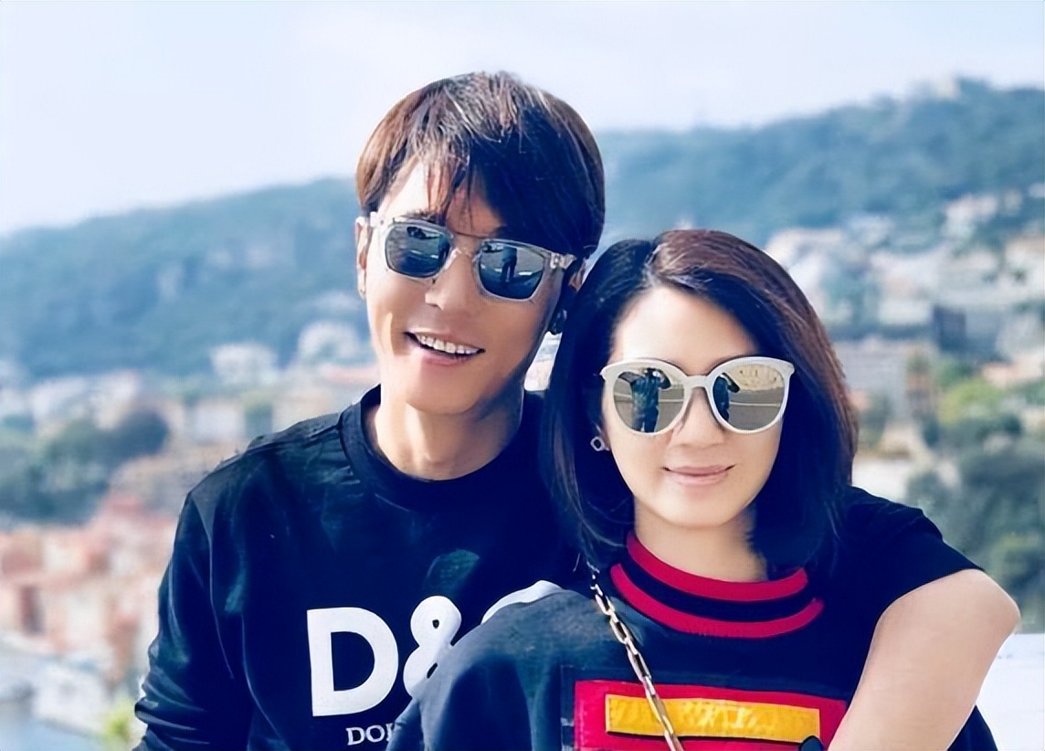 Hung Xin and Zhang Danfeng officially announced their divorce. - iMedia