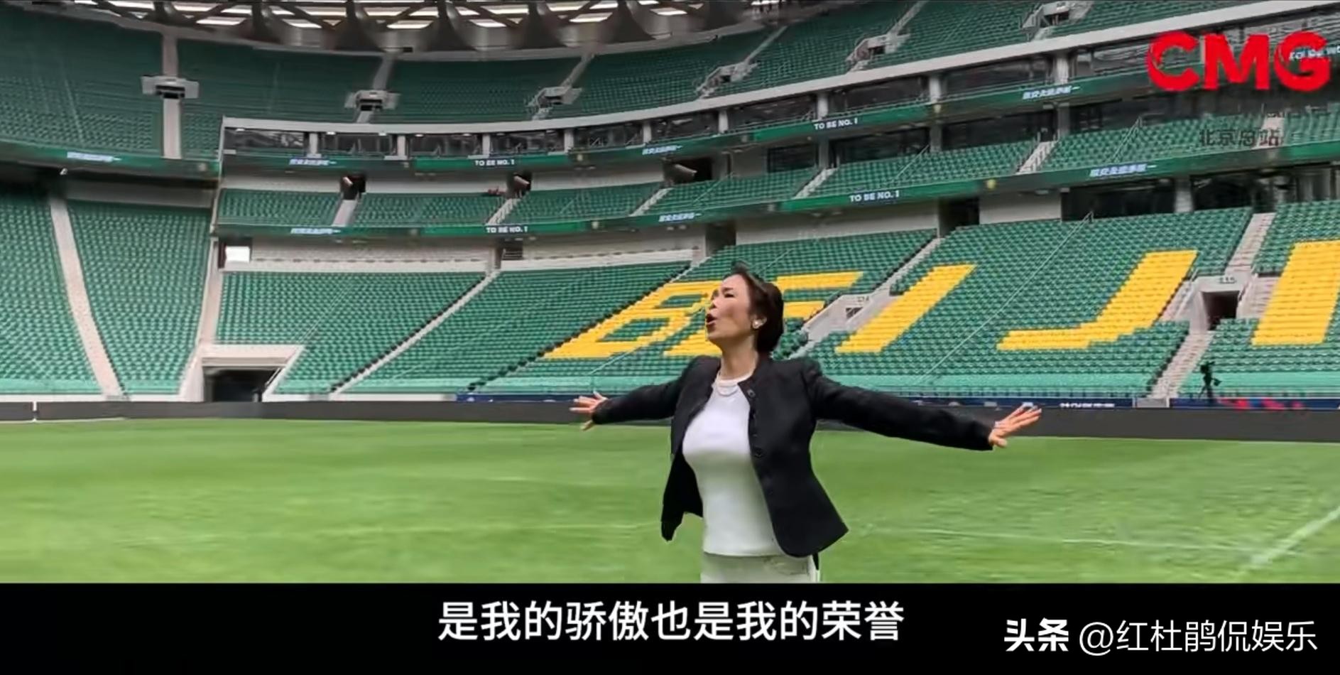 59-year-old singer Wei Wei came back and sang classic songs again ...