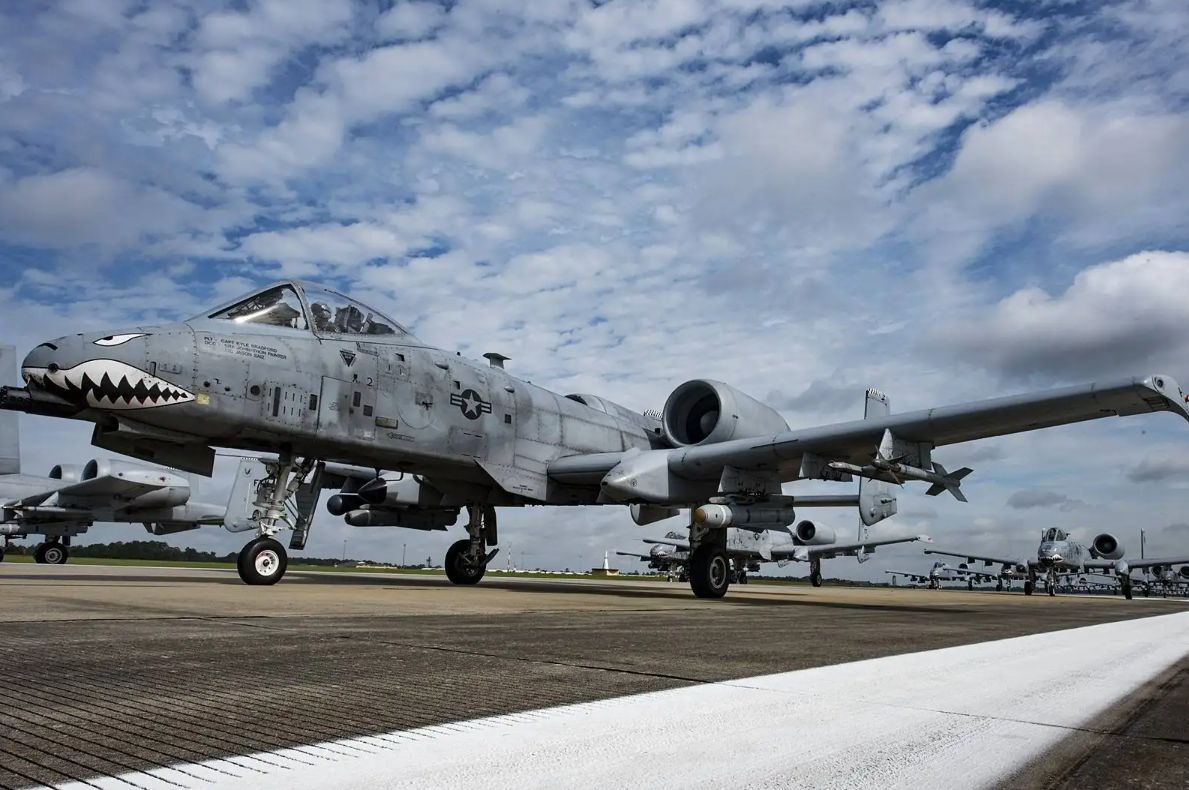 21 A10 attack aircraft are decommissioned, and the United States may ...
