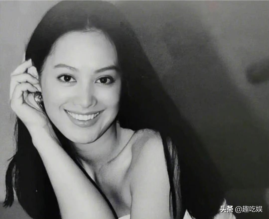 Ning Jing appeared in "Sister Lang 3" again, "against" Na Ying, the ...