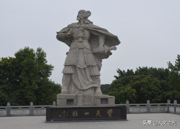 Why do many people smear Yuan Chonghuan and tout Emperor Chongzhen? - iNEWS