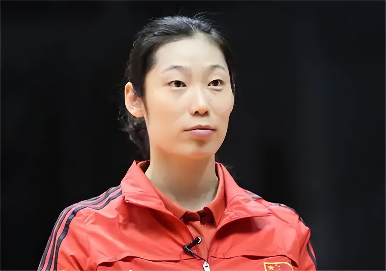 In order not to disturb her training, her father concealed the death of ...