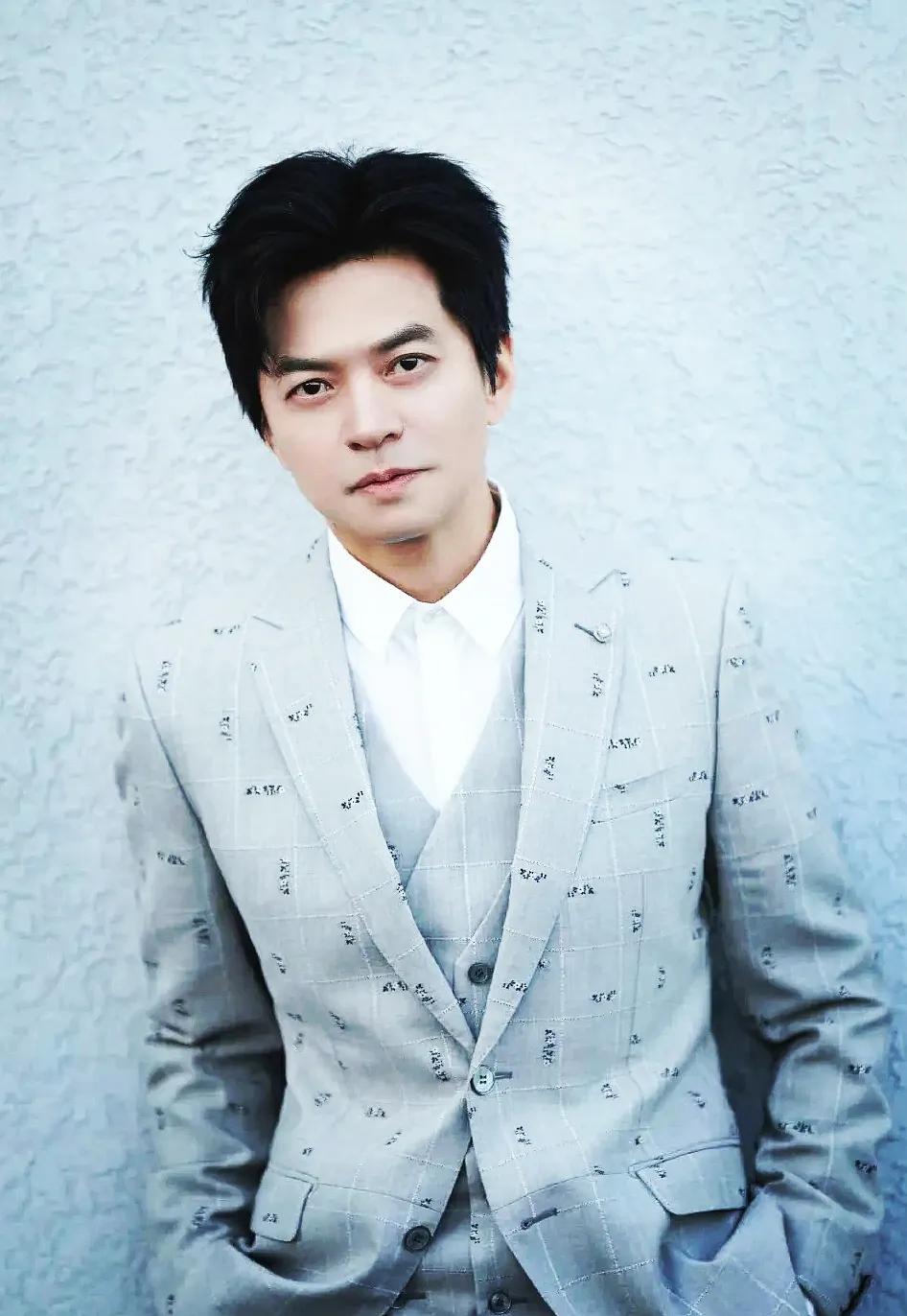 Li Jian said: Your face depends on genetics before the age of 30, and ...