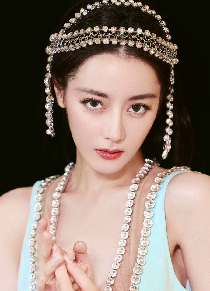 Bazaar Party: Di Lieba, Zhao Liying, Yang Ying, Tang Yan, Yang Zi, Wang ...