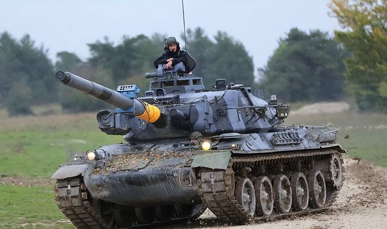 One of the most famous tanks in the world, behind the AMX32 main battle ...