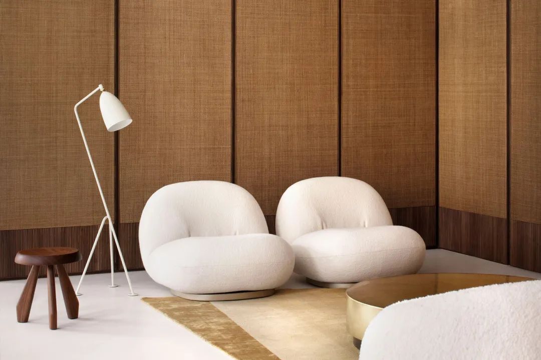 Marshmallow Chair - iNEWS