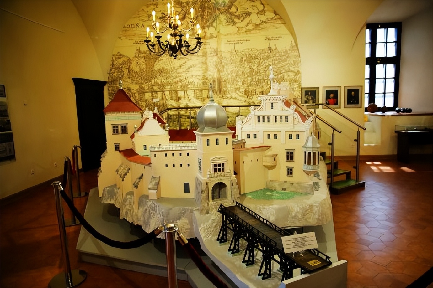 Witness to a turbulent European history: Mir Castle "Belarus" - iNEWS