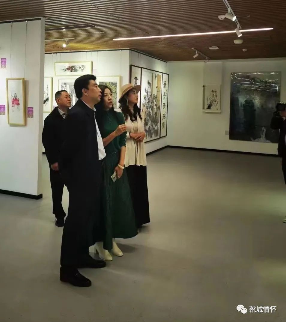 Cao Yuhong's Painting and Calligraphy Exhibition - iNEWS