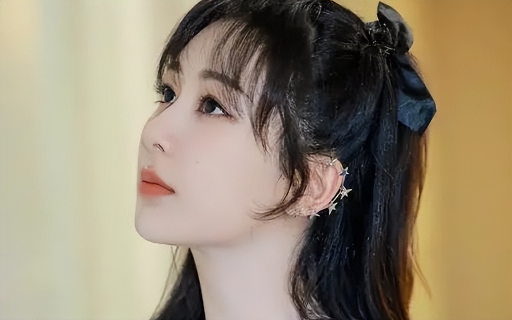 Wang Churan, Yang Zi, Tan Jianci, Fan Chengcheng - iMedia