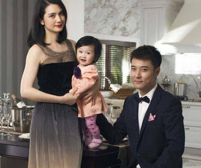 Hung Xin's son Mo Shaocong recognizes each other, and the good-looking siblings ignite heated ...