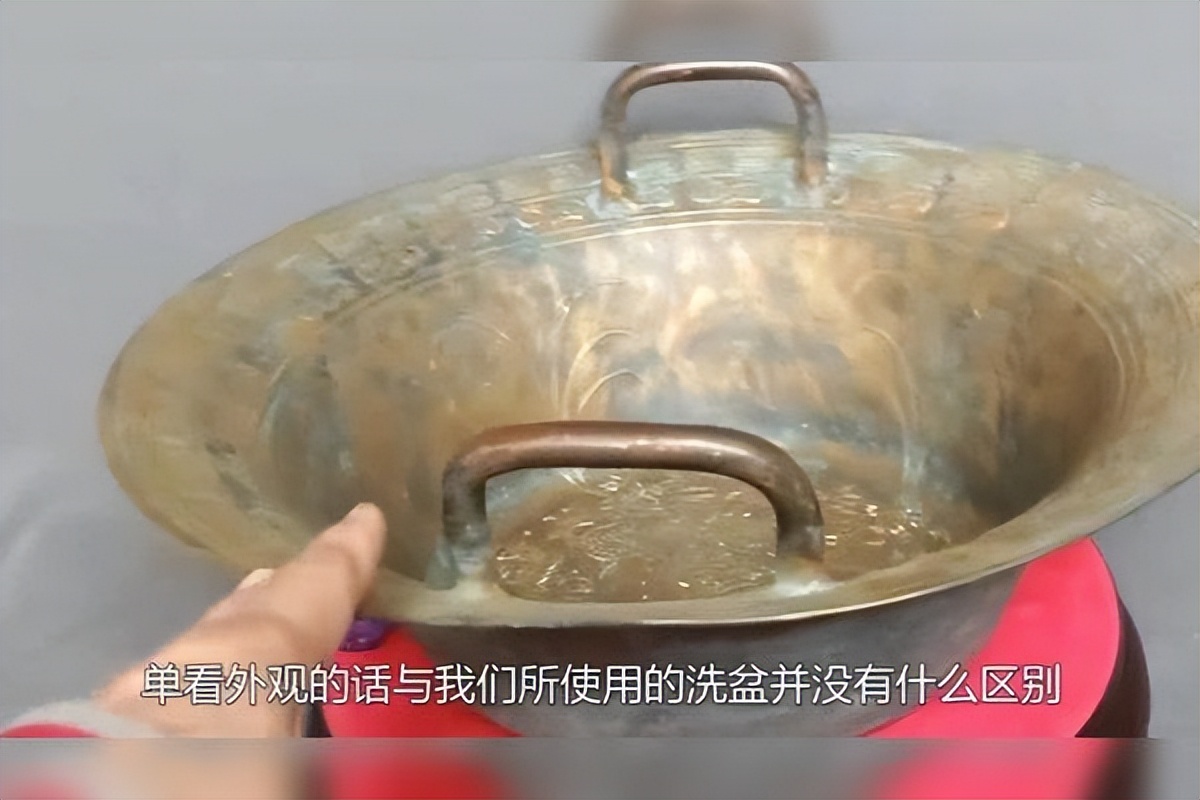 Why did the "Dragon Wash" used by ancient emperors spray water when ...
