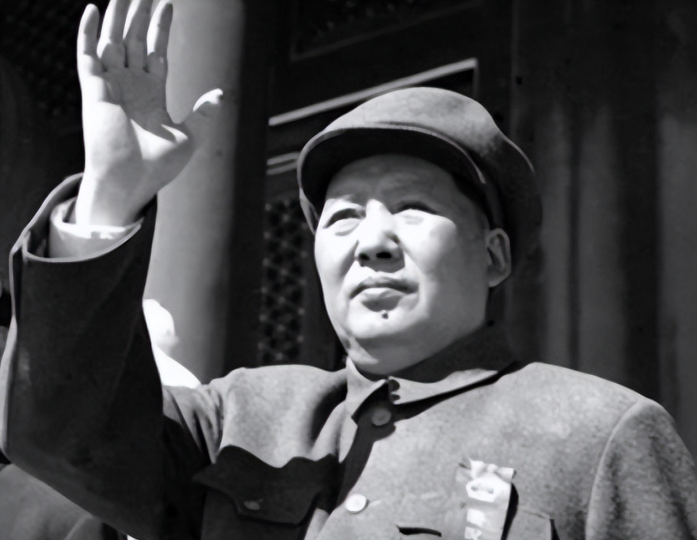 In 1949, Fu Zuoyi went to Xibaipo to meet Mao Zedong, and when Fu met ...