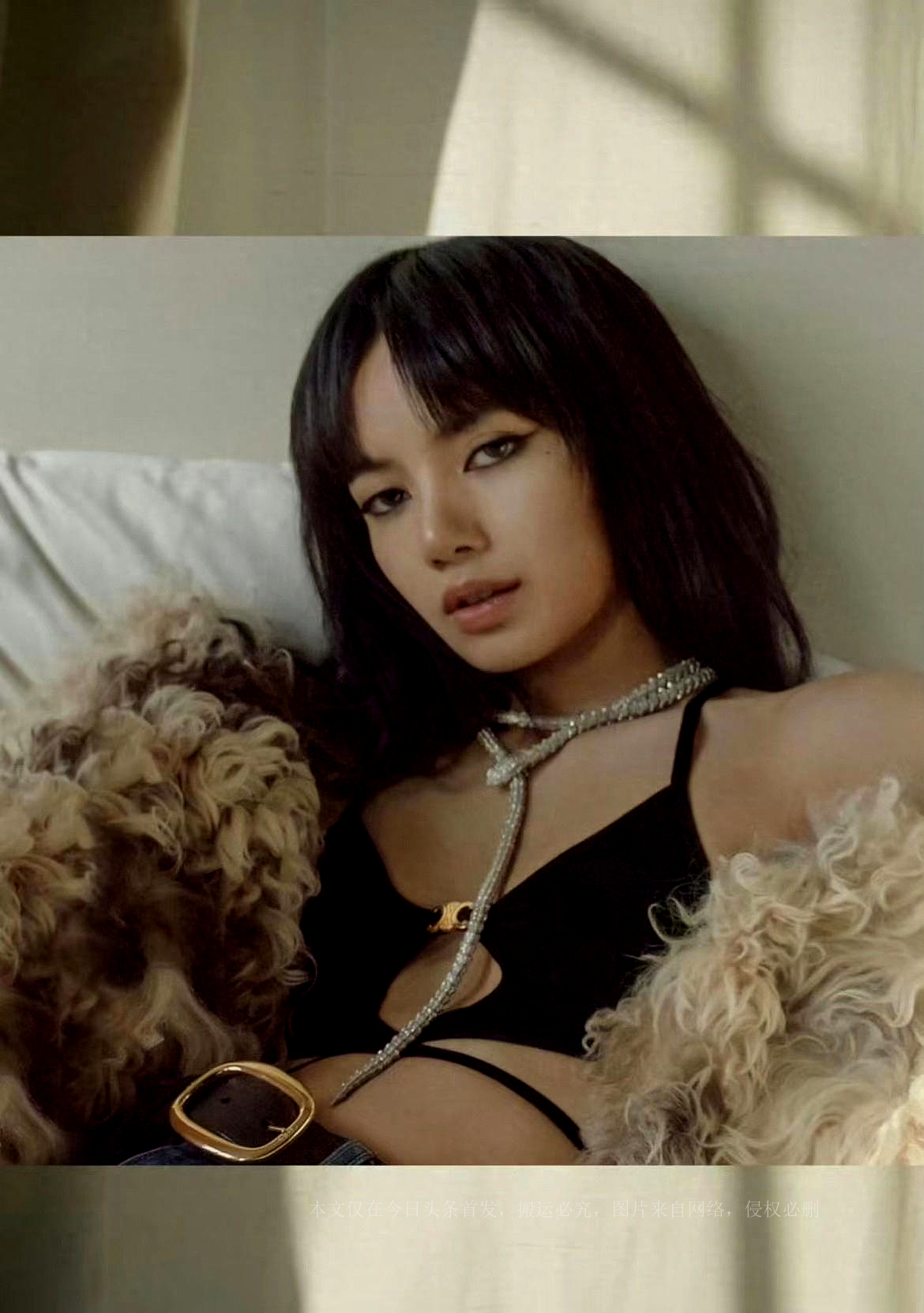 Netizens uncovered photos of Lisa before she debuted in Thailand without plastic surgery. It ...