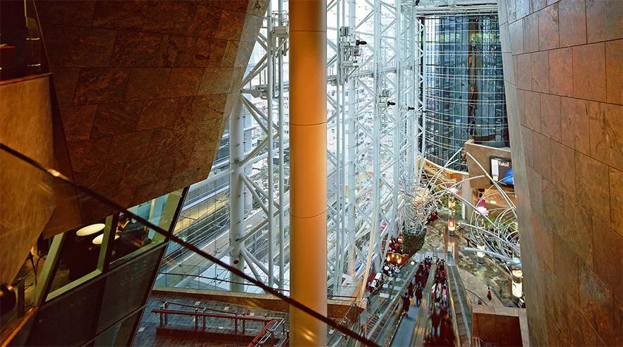 Langham Place-Vertical Retail Experience Center / Jerde Architects - iNEWS