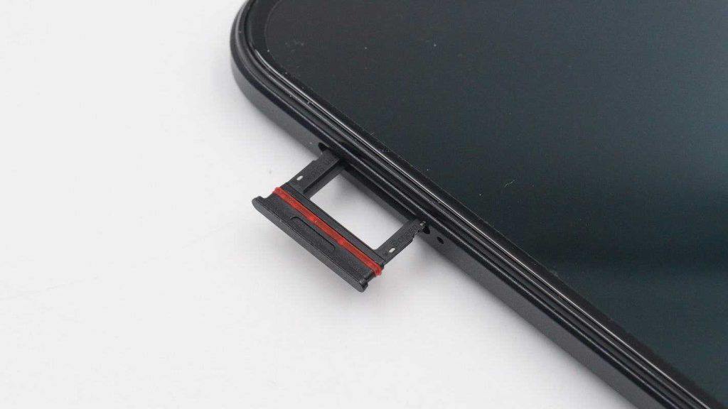 What is the inside of the Transsion Infinix Note 11 phone?Disassemble ...