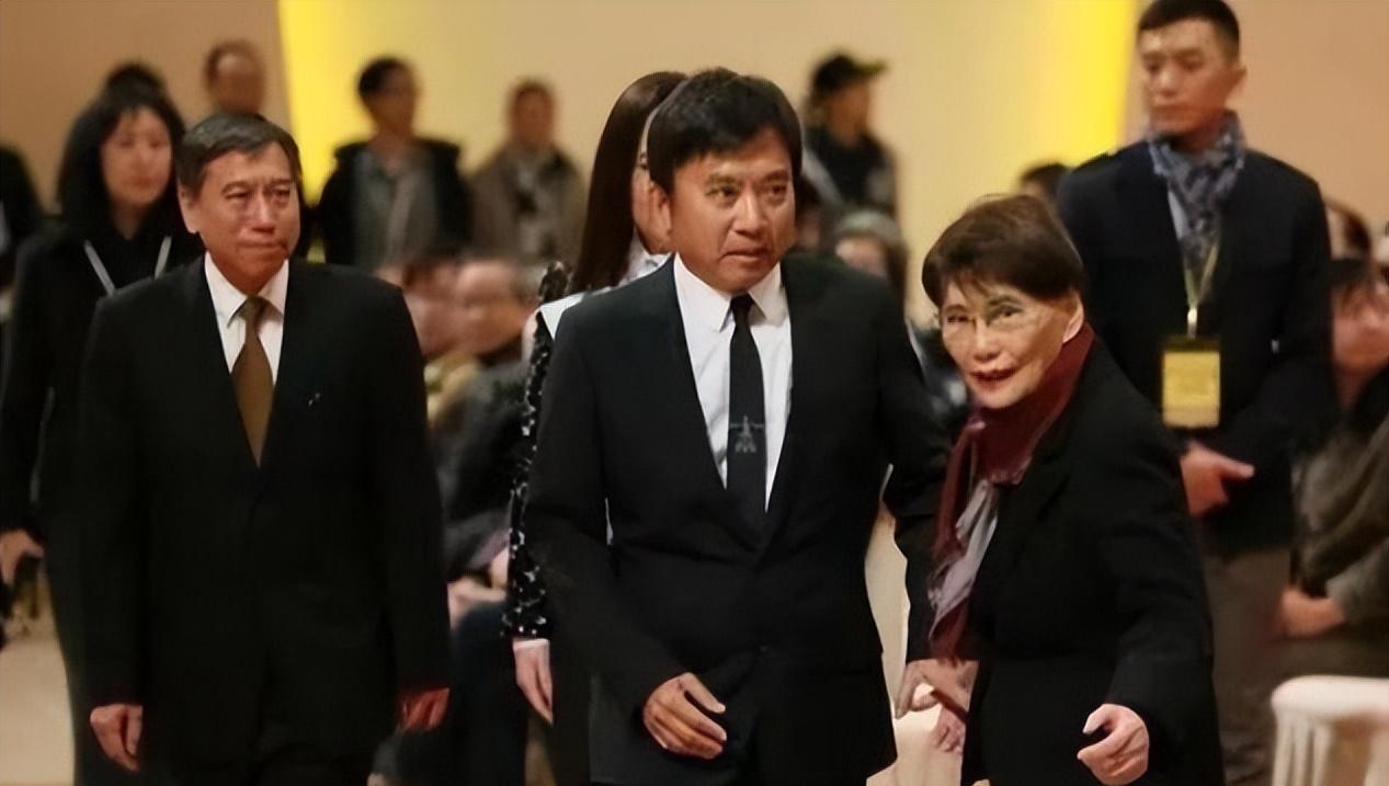 More romantic than Liu Luanxiong! Played TVB actresses all over ...