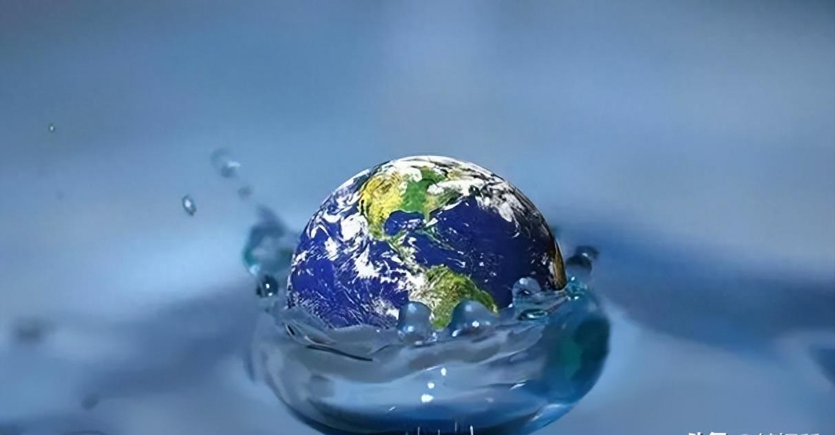 Scientists have discovered that the earth's water has not only not ...