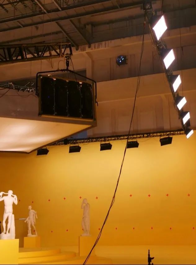 From 82.8w, Lotus Eletre is launched, and the behind-the-scenes ...